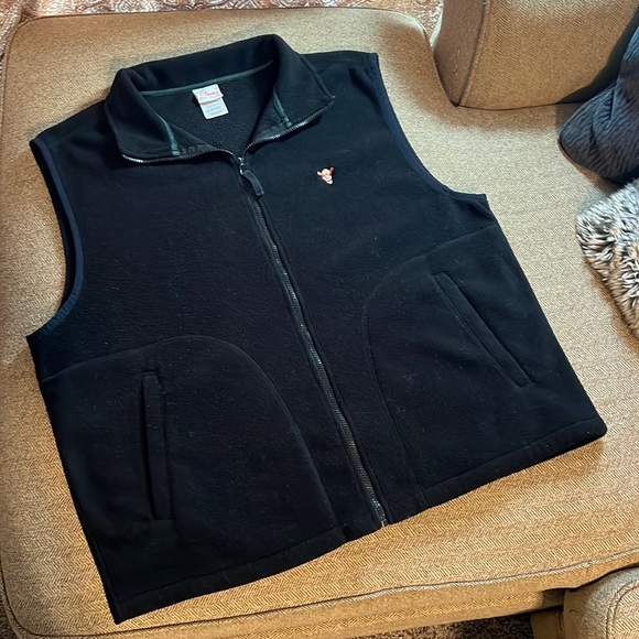 Disney | Jackets & Coats | Vintage Disney Tigger Fleece Vest Mens Sz Xl ...
